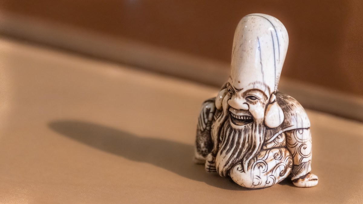 Netsuke Gallery, LACMA | Murray Foote